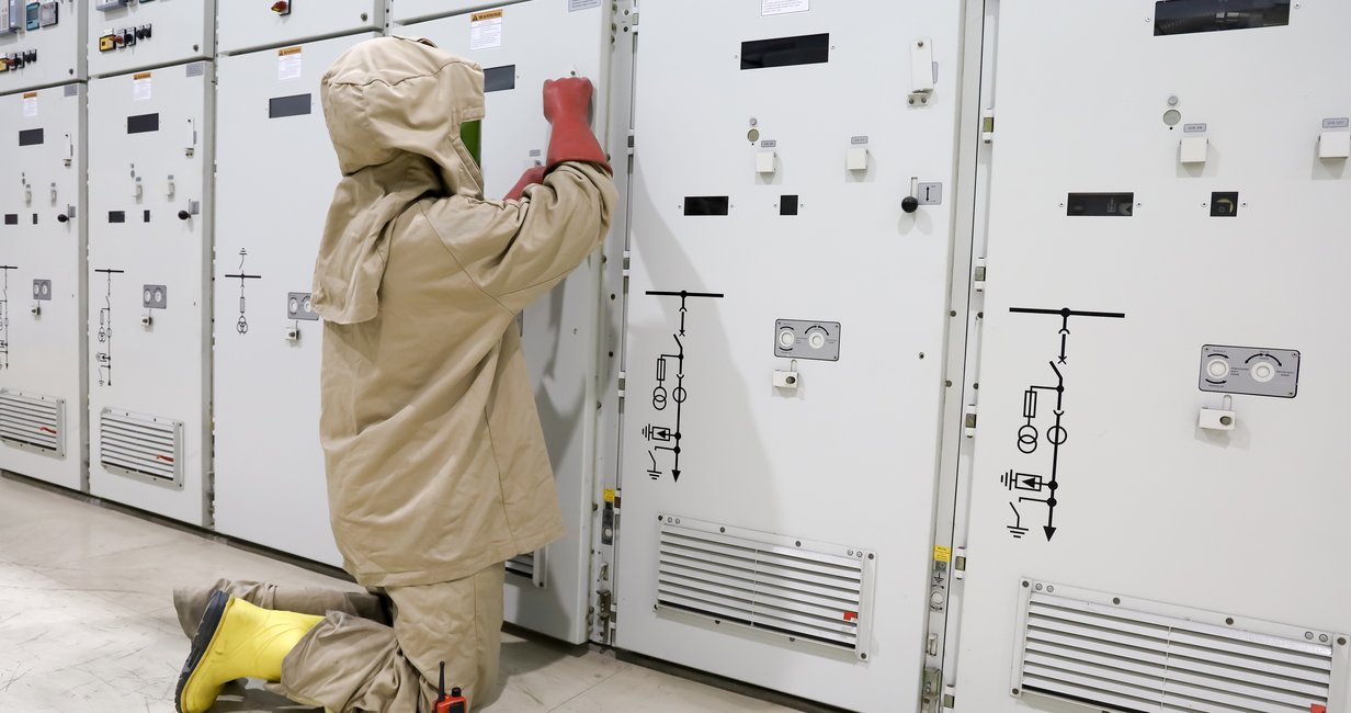 Arc flash hazard risk assessment - PROTASIS Engineering, Consulting ...